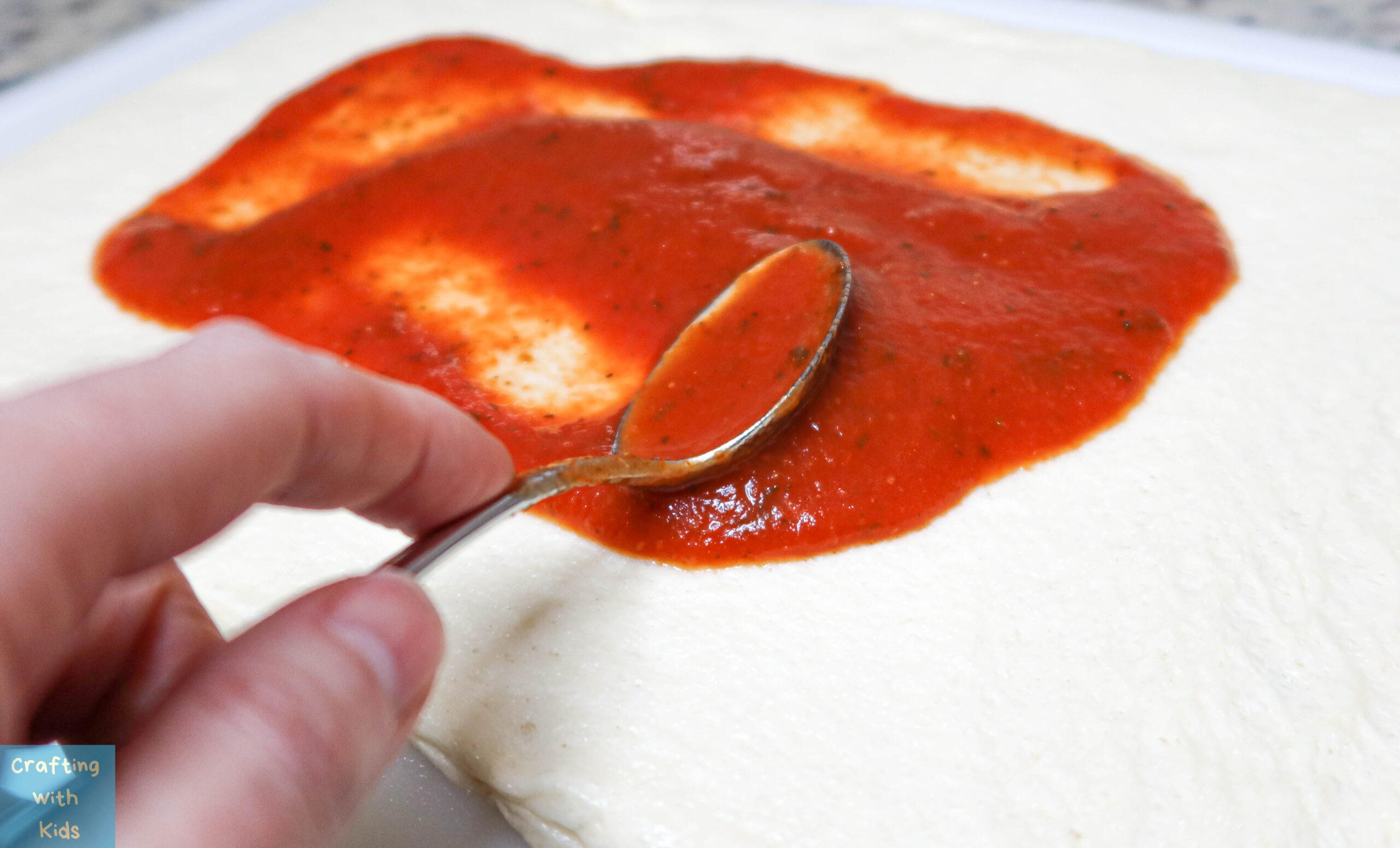 Braided Calzone Pizza with Pillsbury Pizza Dough that Kids Love to Make