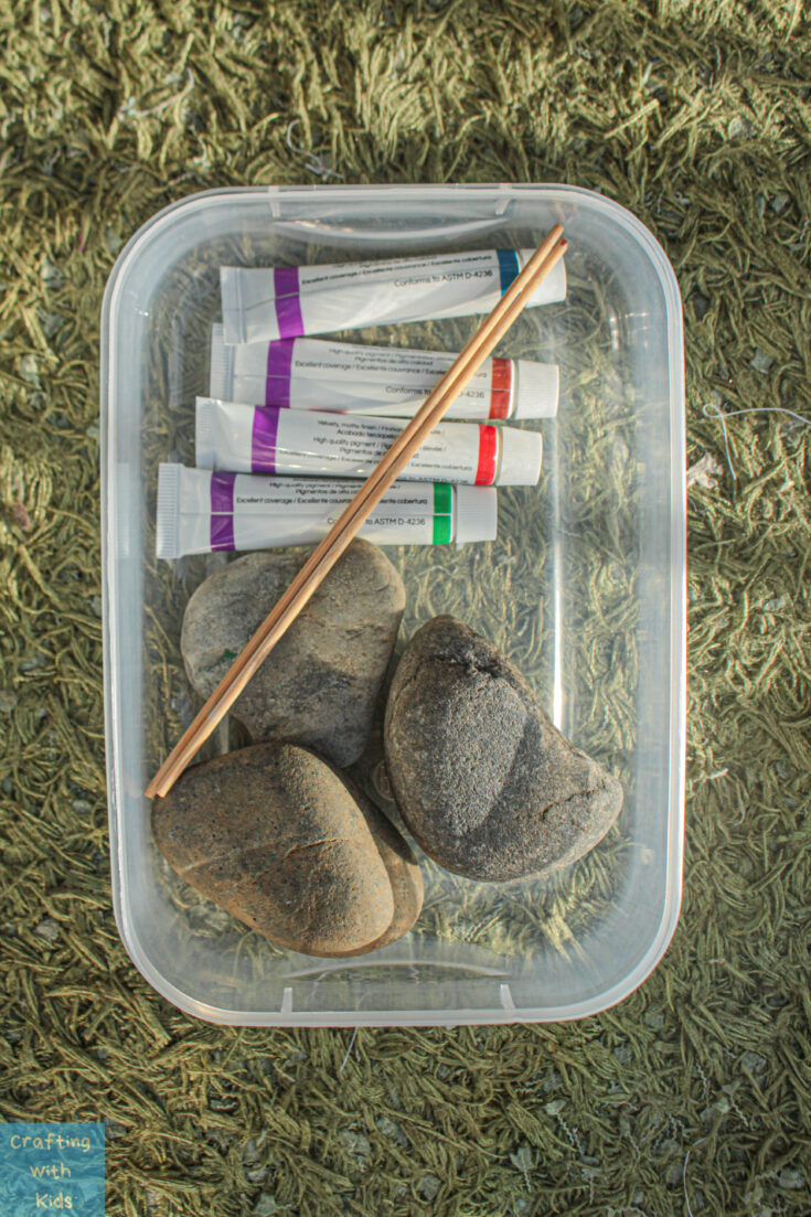 Rock Painting with a simple Acrylic Paint Dip Technique