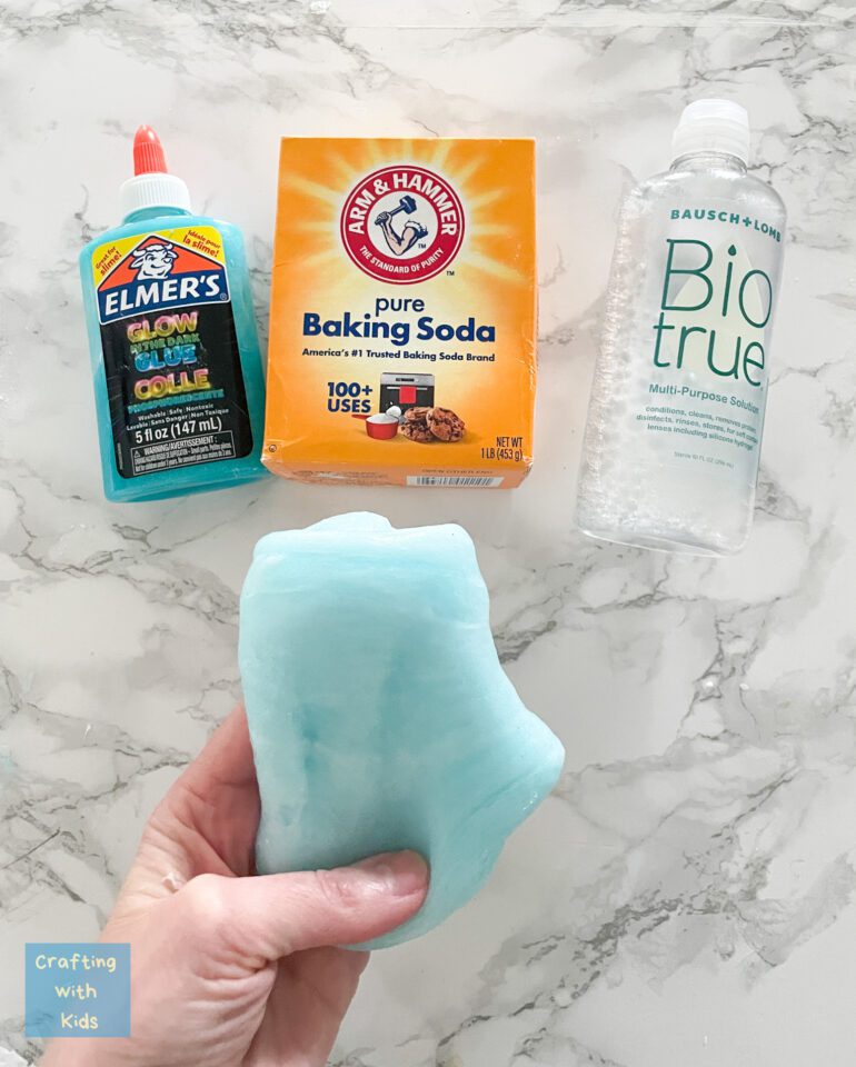How to Make Slime with Contact Solution, Baking Soda, & Glue