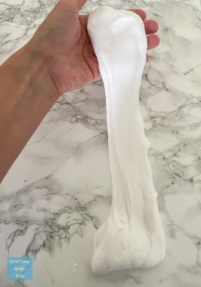 How to Make Fluffy Slime with Shaving Cream