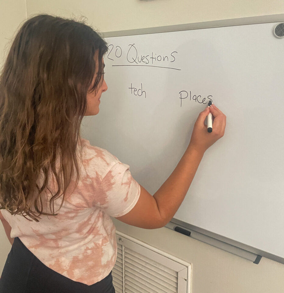 20 Questions Game for Kids: Quick Rundown for Fun Family Nights