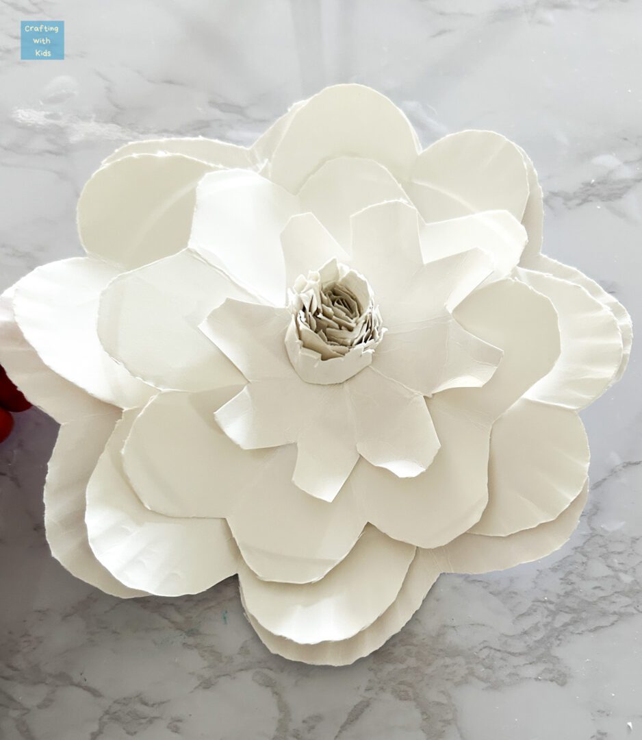 Beautiful Paper Plate Flowers for Any Occasion